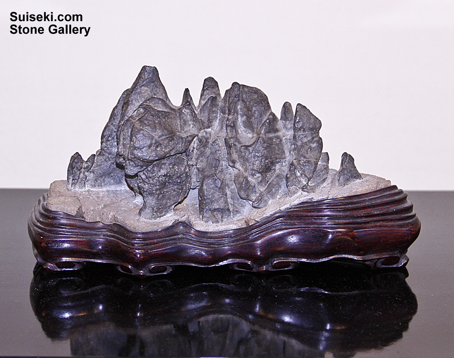 11-suiseki-2 | Aido Bonsai